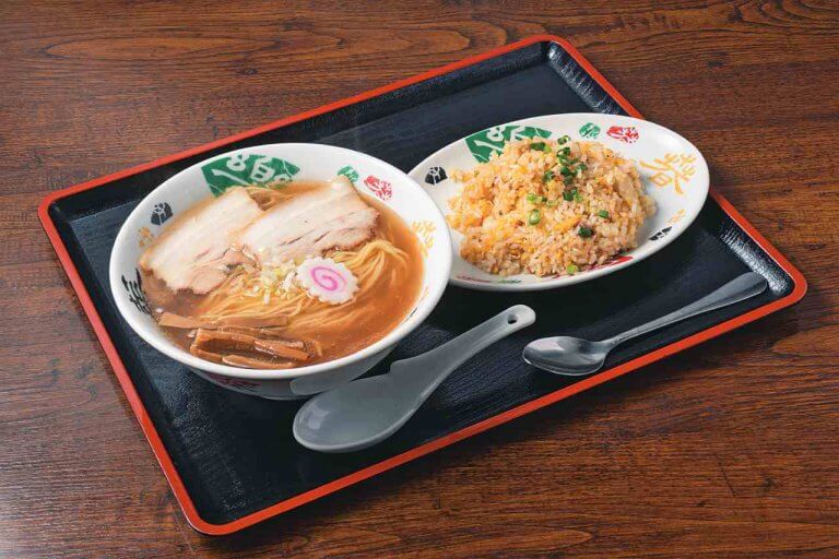 浦咲（うらさき）／焼きあごスープが人気のラーメン店「浦咲」が新潟市東区はなみずきに 複雑で奥深いうま味を味わって ｜&Komachi