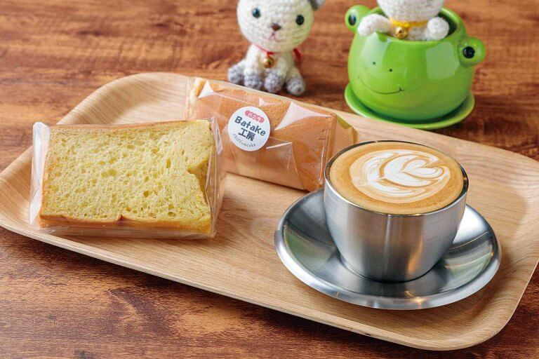 燕市の住宅街にアットホームなカフェ「Cafe Batake」オープン こだわりのシフォンケーキやカフェラテ、自家製プリンもの写真3 | 街 ...