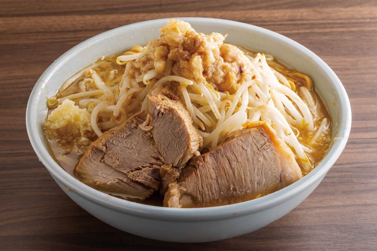 見附に本店を置く二郎系ラーメンの人気店が柏崎に進出「弐豚（ニトン）柏崎FC店」オープン ｜&Komachi