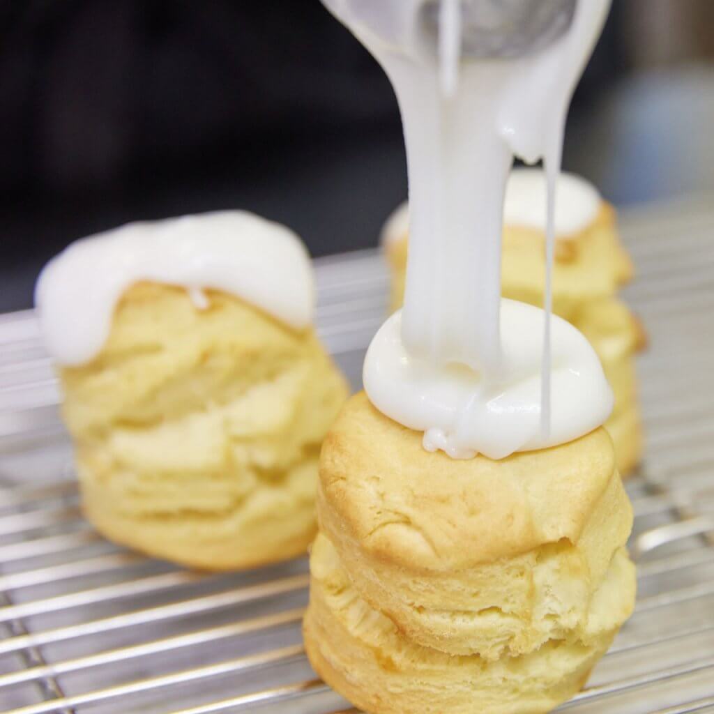 中央区古町通に韓国カフェ「muuni.（ムニ）」オープン クロッフルほか新感覚＆キュートな焼き菓子がずらり ｜&Komachi